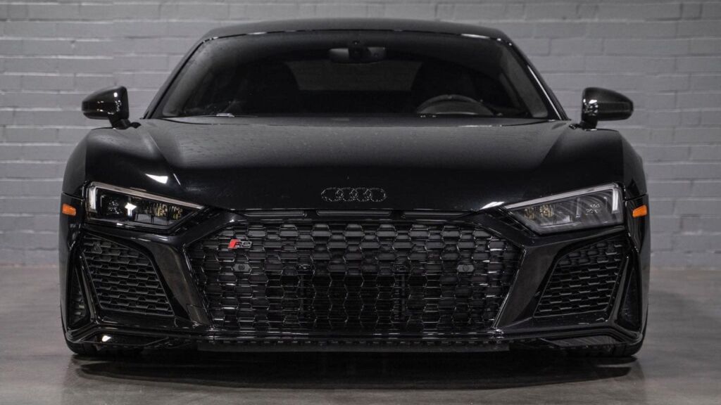 Audi R8: con Underground Racing è manuale (e ha 1500 cv!) - Veloce